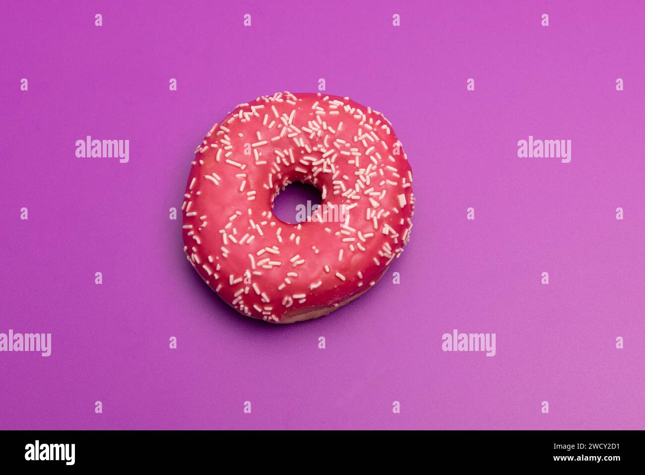 Donut texture hi-res stock photography and images - Alamy