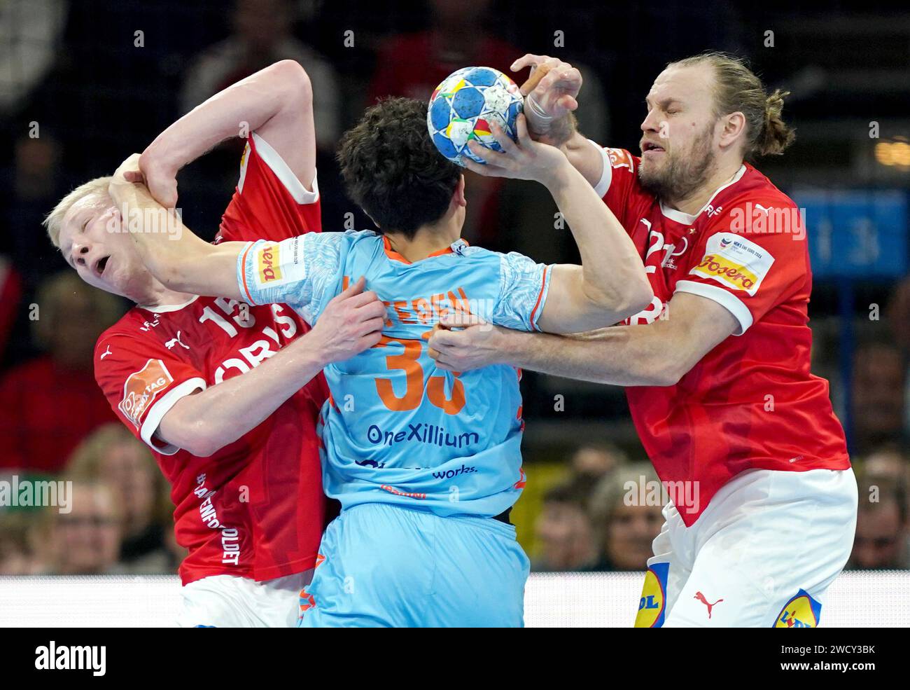 Hamburg, Germany. 17th Jan, 2024. Handball: European Championship ...