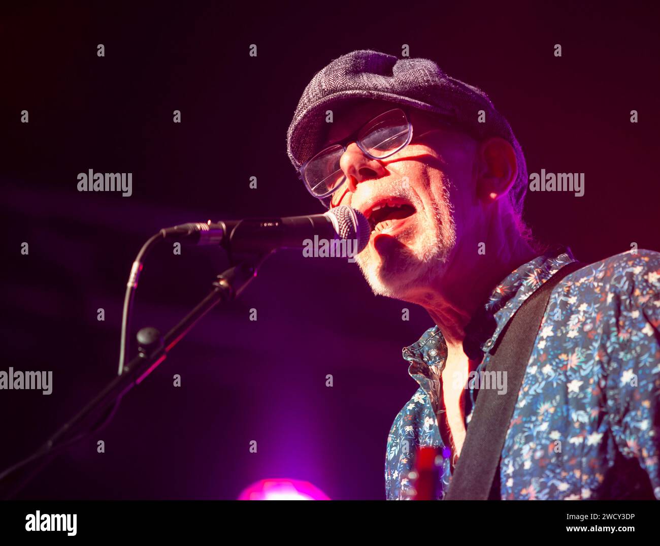 Rock music 1960s hi-res stock photography and images - Alamy