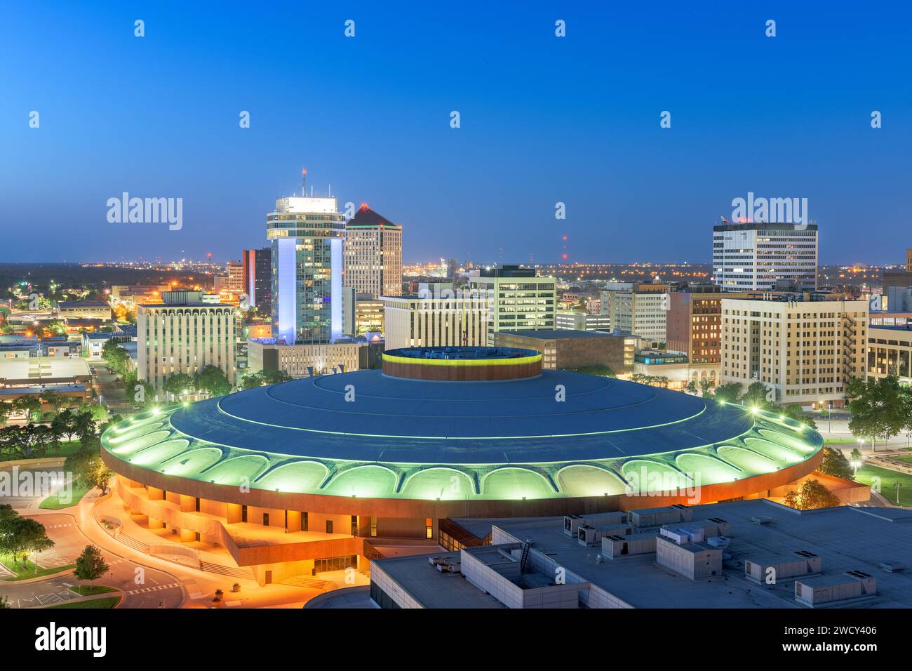 Skyline convention hi-res stock photography and images - Alamy