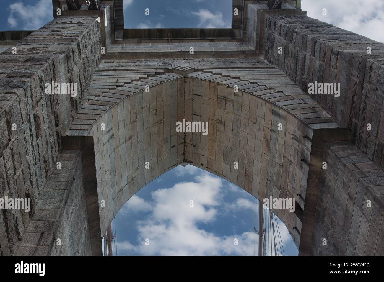 Limestone and granite tower hi-res stock photography and images - Alamy