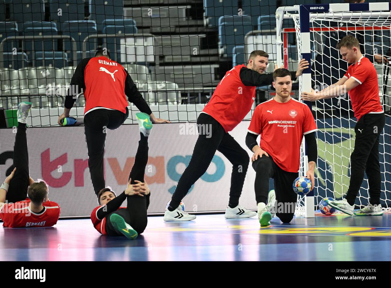 Cologne, Germany. 17th Jan, 2024. Handball: European Championship ...