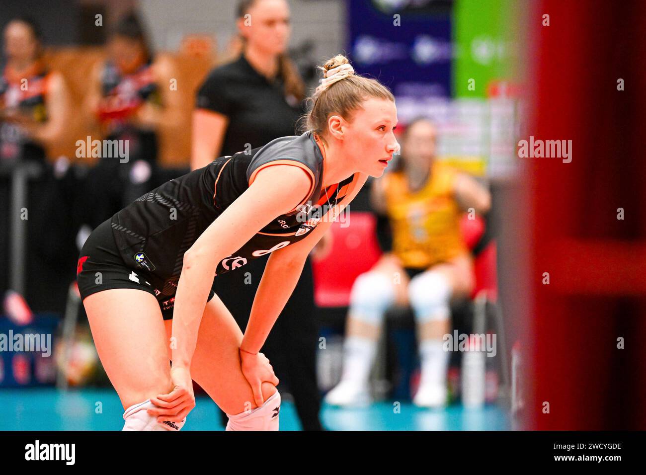 Dresden, Deutschland. 17th Jan, 2024. Meline Pierret (Viteos Neuchatel ...