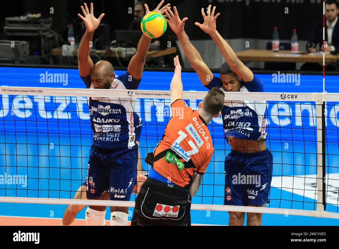 Berlin, Deutschland. 17th Jan, 2024. 17.01.2024, Max-Schmeling-Halle ...