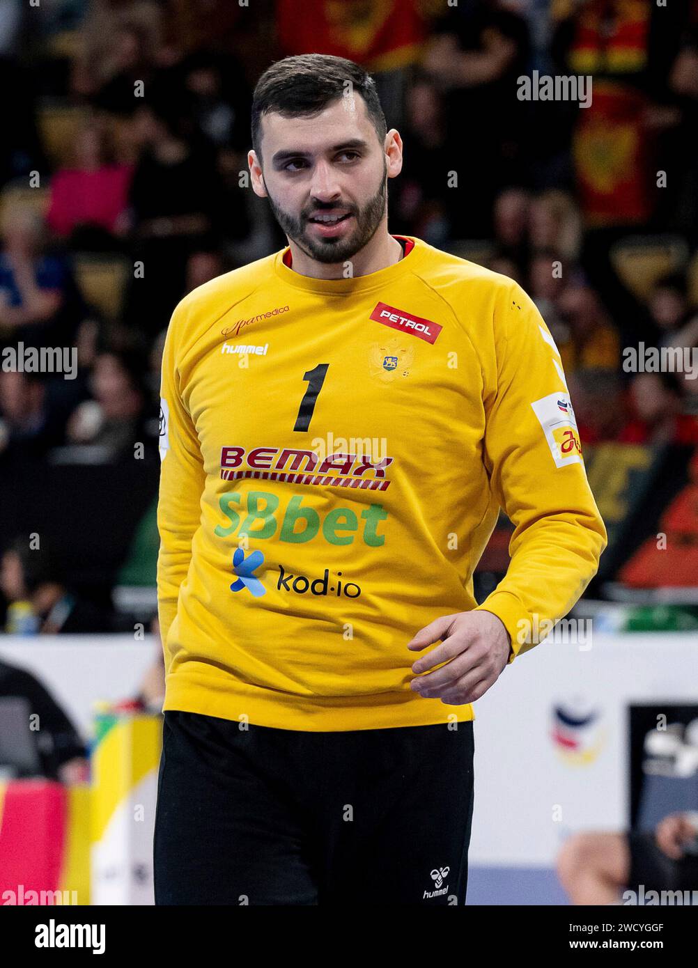 Muenchen, Deutschland. 16th Jan, 2024. Nikola Matovic (Torwart ...