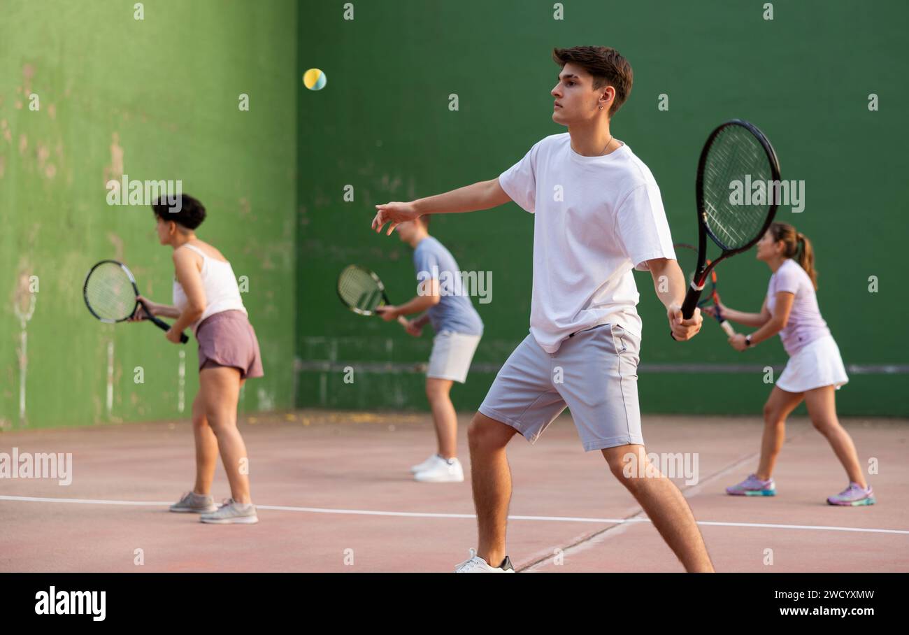 Paleta fronton hi-res stock photography and images - Alamy