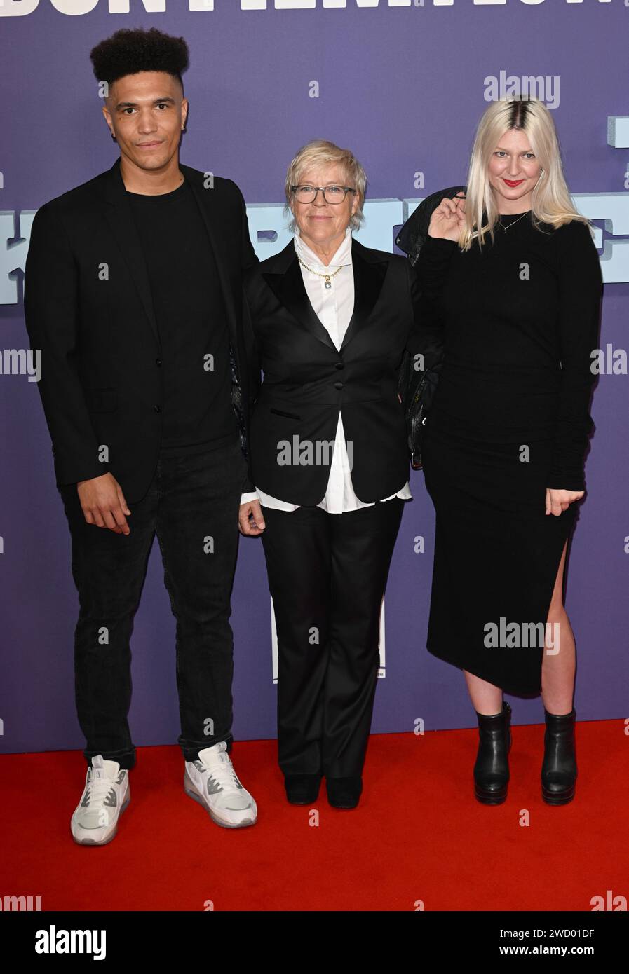 Hannah perry hi-res stock photography and images - Alamy