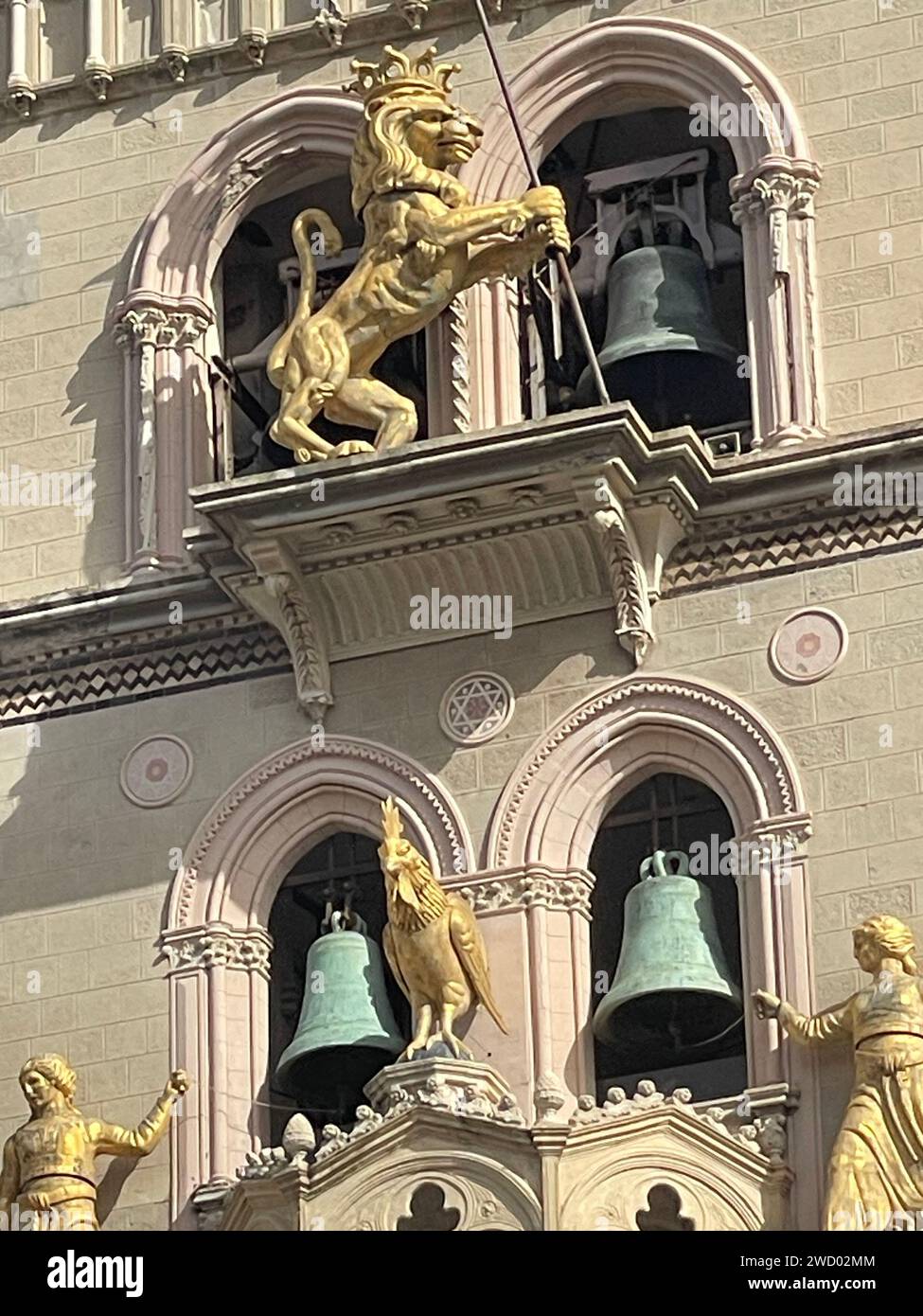 MESSINA CATHEDRAL CLOCK TOWER, Sicily. Photo: Tony Gale Stock Photo - Alamy