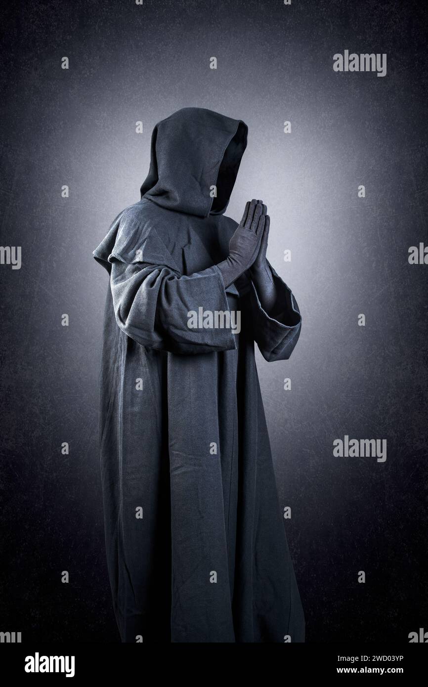 Prayer praying medieval hi-res stock photography and images - Alamy