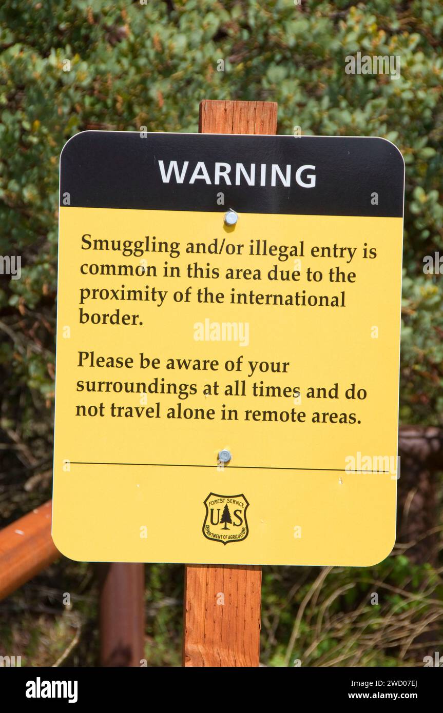 Border crossing warning sign, Pine Creek Wilderness, Cleveland National ...