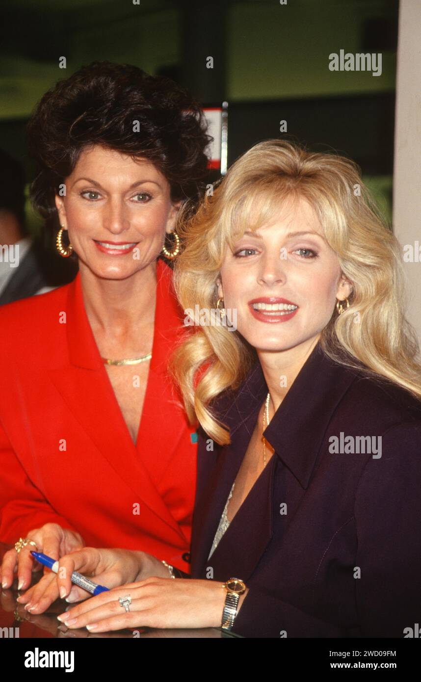 1993 Marla Maples Ann mother John Barrett/PHOTOlink.net Stock Photo - Alamy