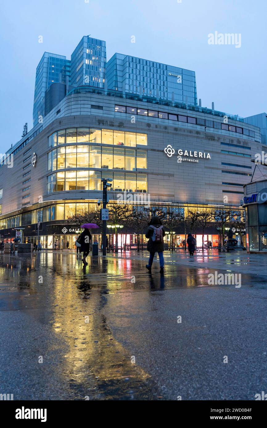 Galeria Kaufhaus an der Hauptwache, an der Große Eschenheimer Straße ...