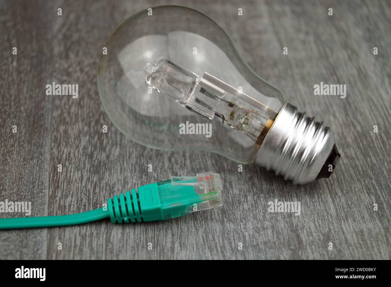 Network plug and light bulb, symbolic image for smart home Stock Photo ...