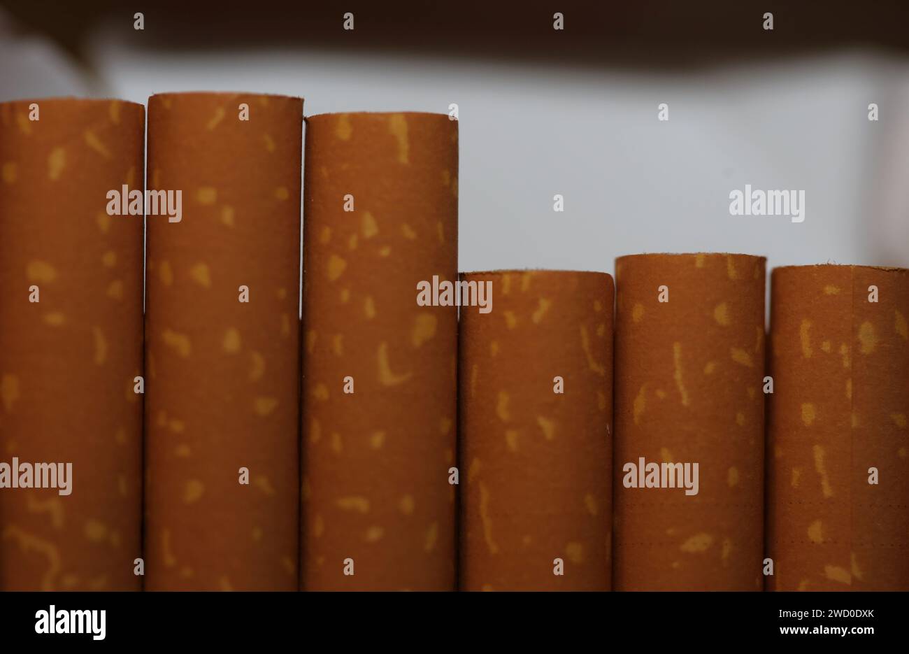 Smoking damage mouth hi-res stock photography and images - Alamy
