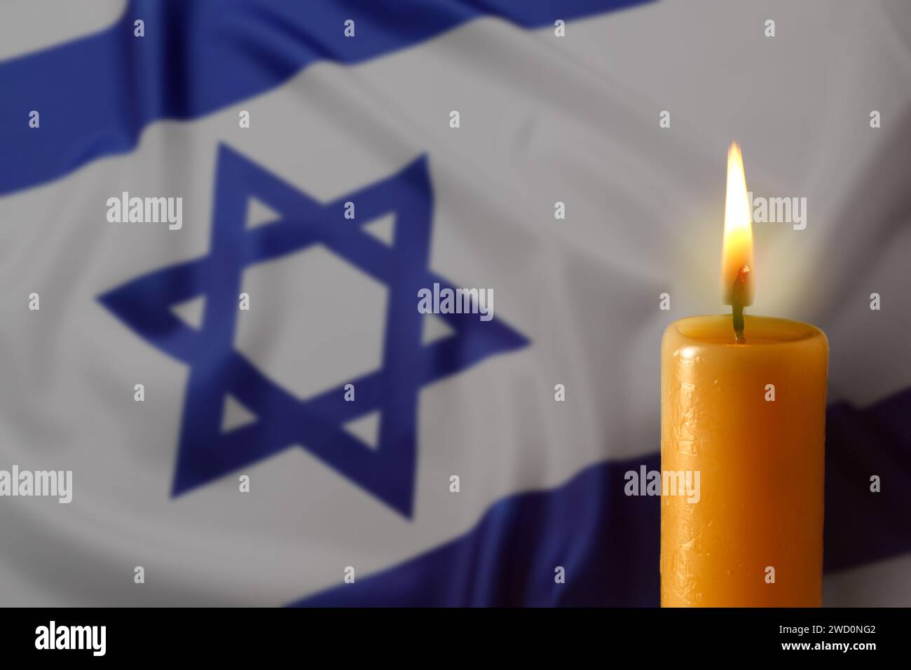 Israel burning fire flag hi-res stock photography and images - Alamy