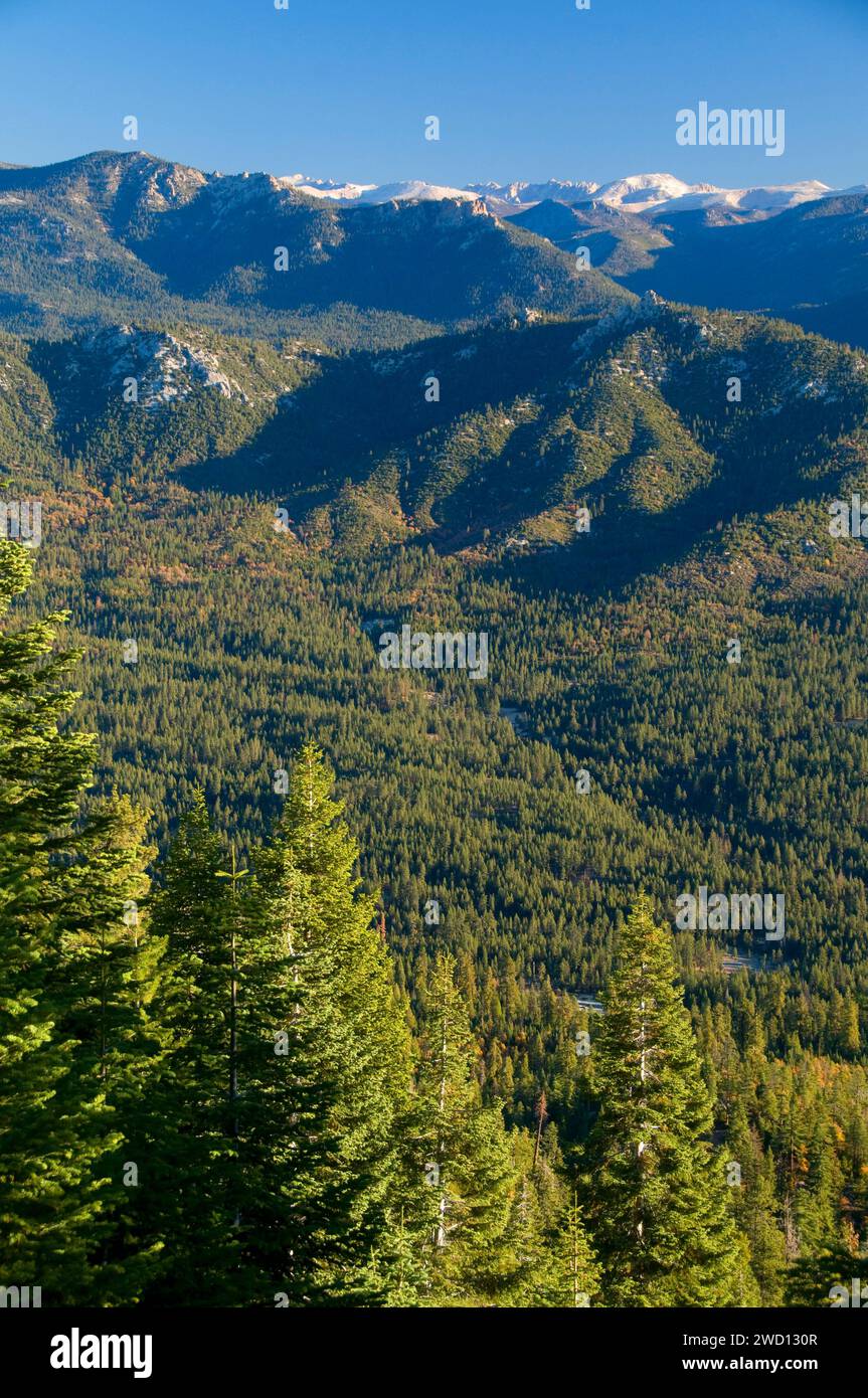 View into Kern River drainage from The Needles Lookout Trail, Sequoia ...