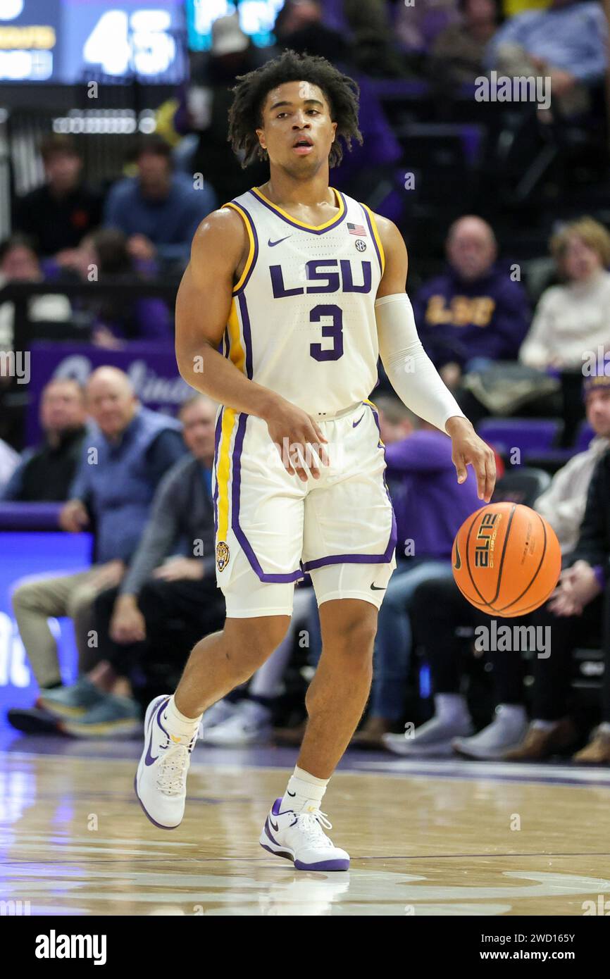 Baton Rouge, LA, USA. 17th Jan, 2024. LSU's Jalen Cook (3) brings the ...
