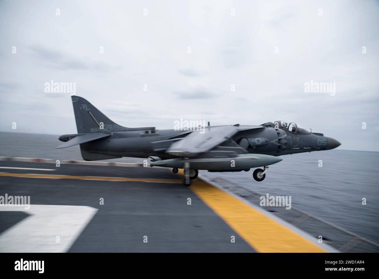 Fighter jet taking off from ship hi-res stock photography and images ...