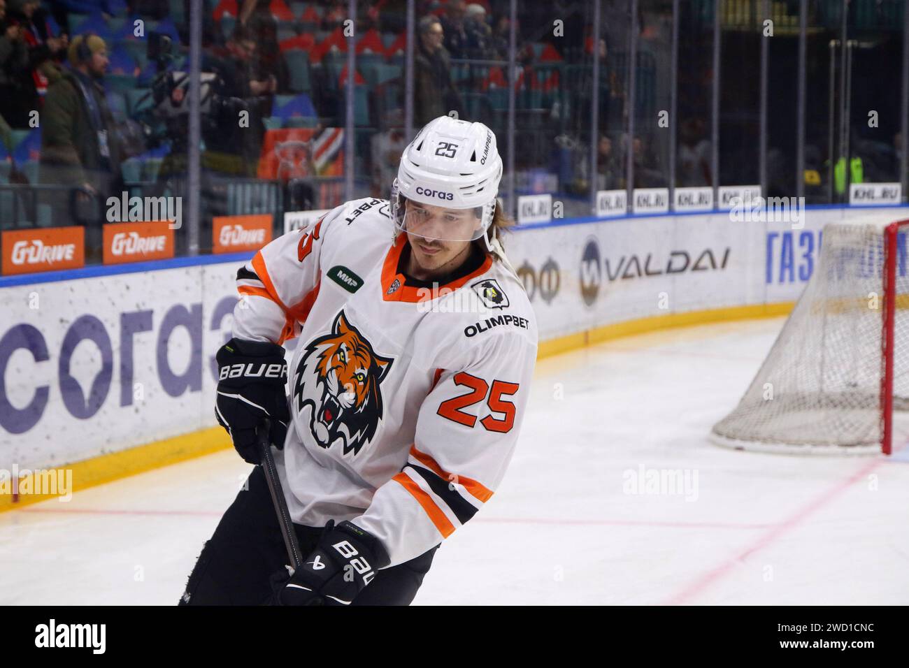 Alex broadhurst hi-res stock photography and images - Alamy