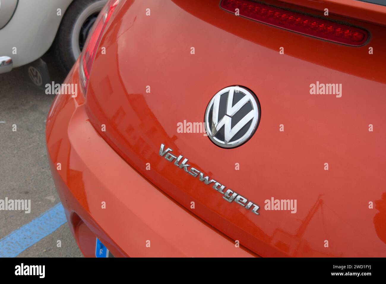 Bordeaux , France - 01 14 2024 : Volkswagen new beetle brand logo and ...