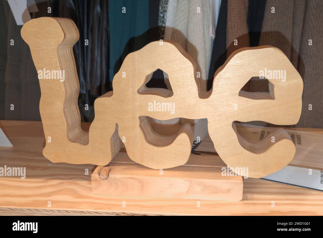 Bordeaux , France - 01 14 2024 : Lee logo brand and text sign wooden ...