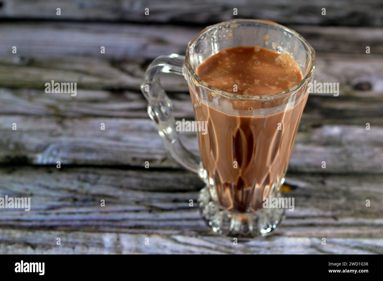 milk chocolate drink, a type of flavored milk made by mixing cocoa ...