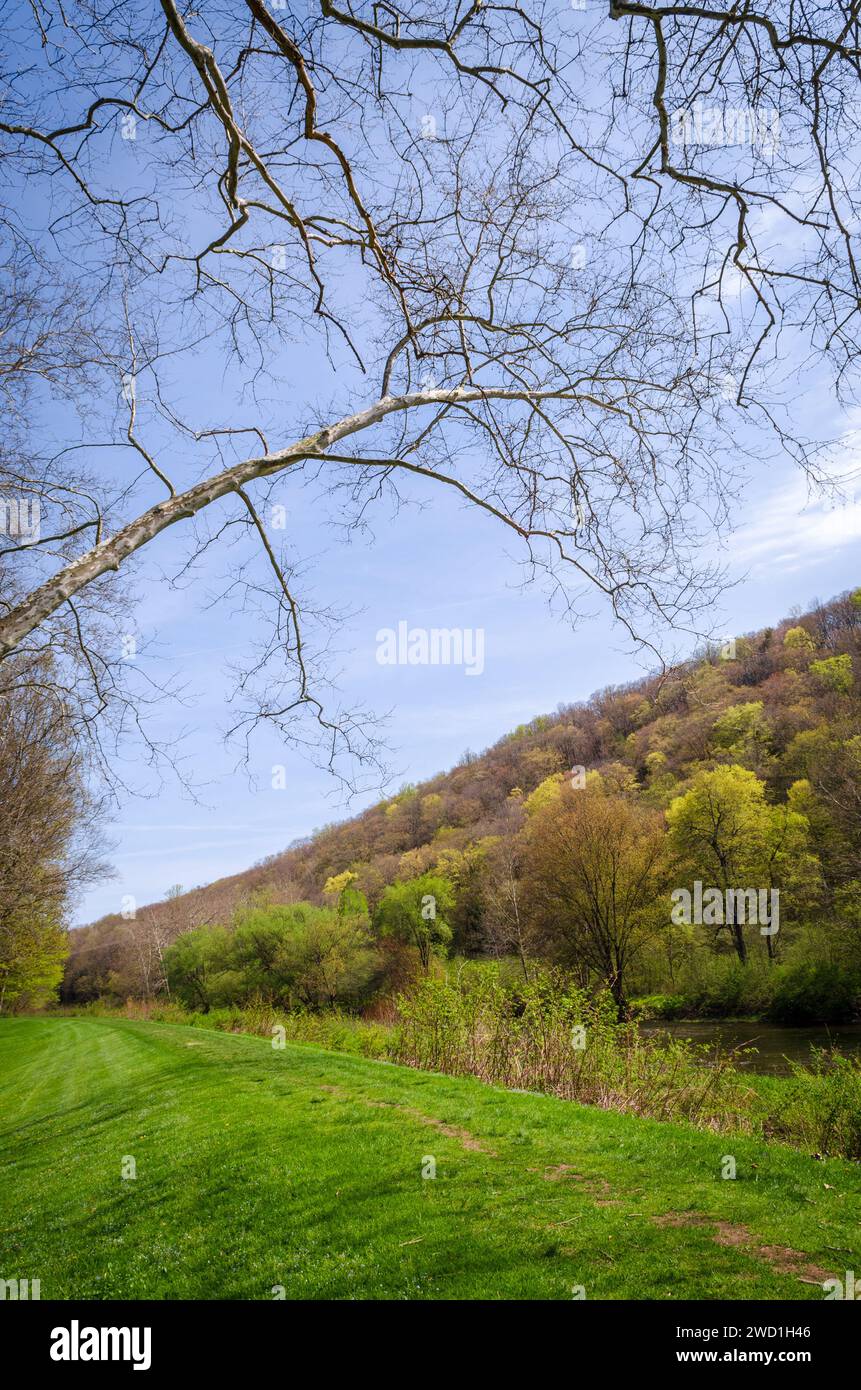 Drake well replica hi-res stock photography and images - Alamy