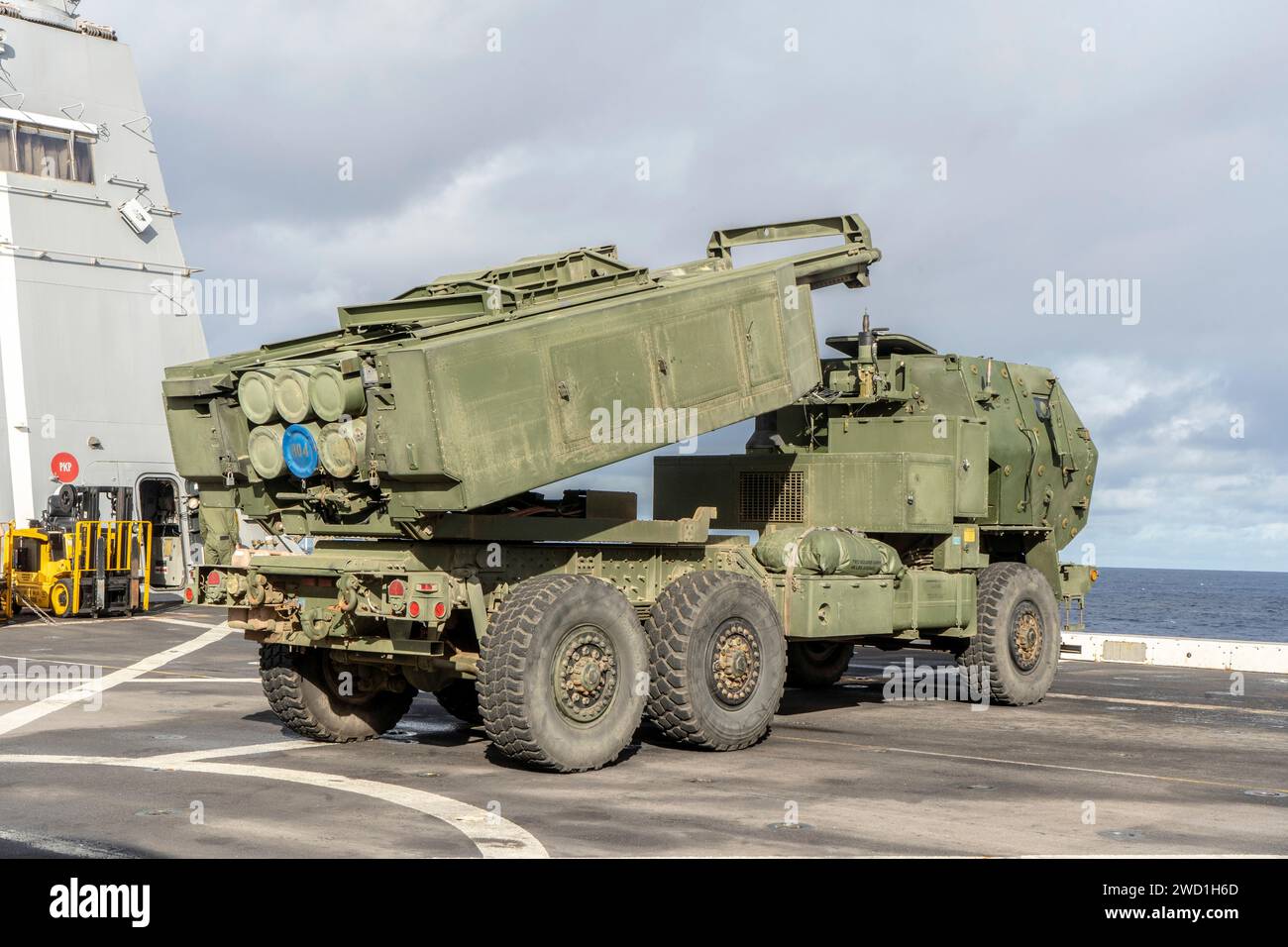 Himars hi-res stock photography and images - Alamy