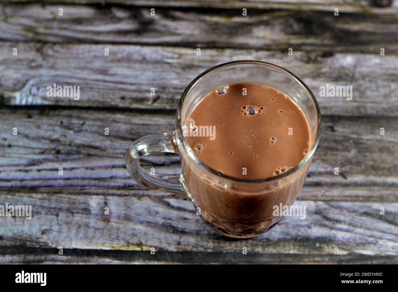 milk chocolate drink, a type of flavored milk made by mixing cocoa ...