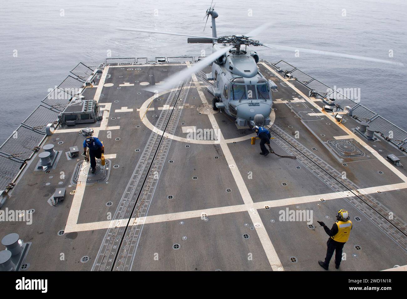 Aircraft chocks hi-res stock photography and images - Alamy