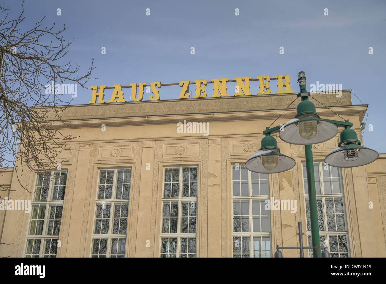 Haus Zenner, Treptow, Treptow-Köpenick, Berlin, Deutschland Stock Photo ...