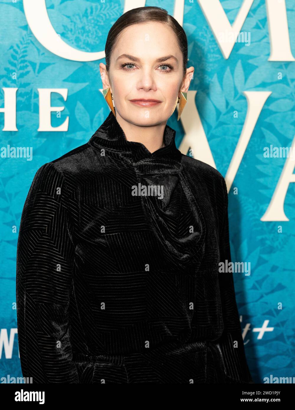 Ruth Wilson attends the premiere of Showtime's 'The Woman In The Wall ...