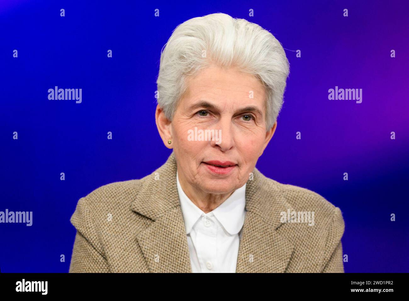 Marie-Agnes Strack-Zimmermann, FDP Außenpolitikerin, maischberger ...