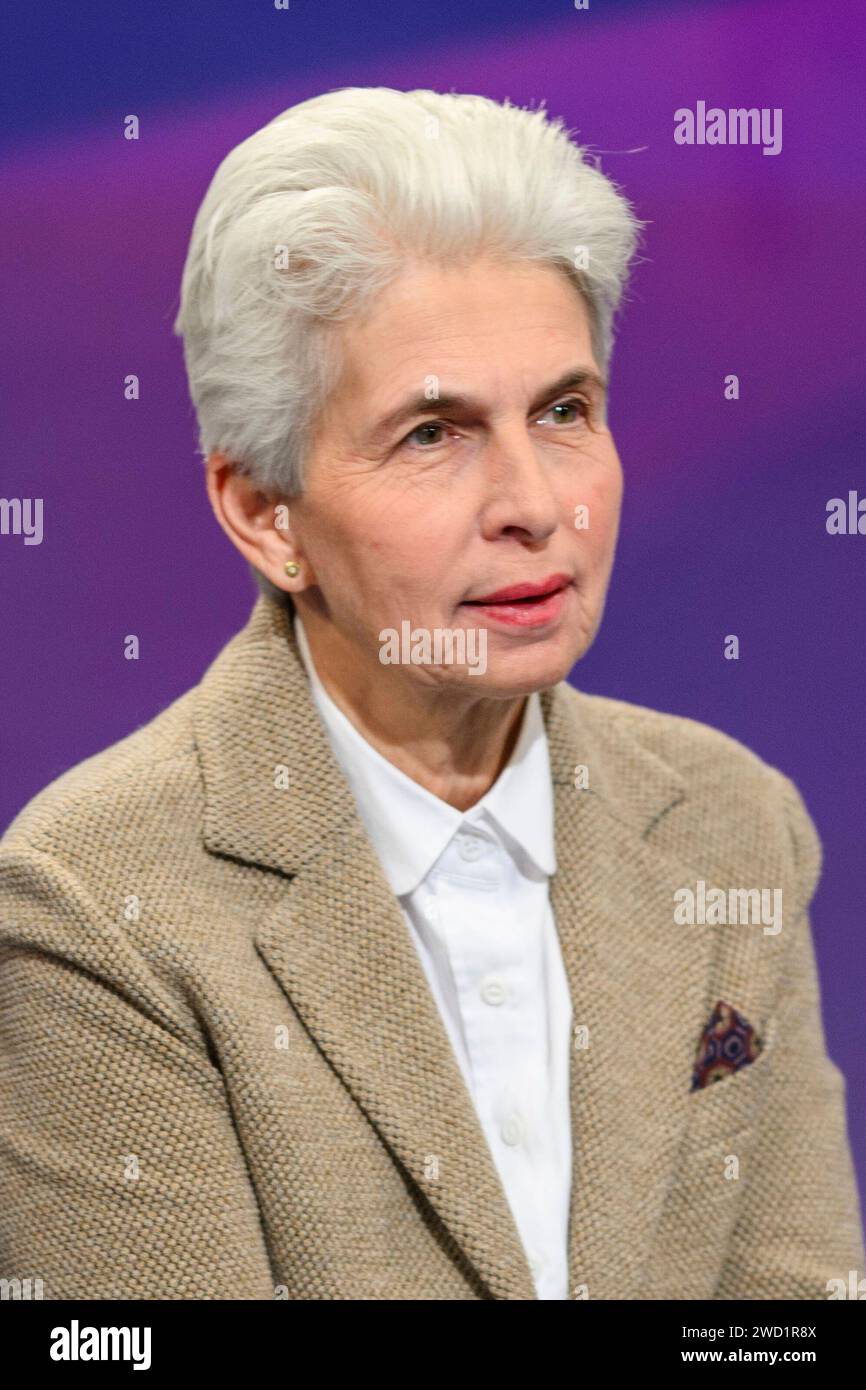 Marie-Agnes Strack-Zimmermann, FDP Außenpolitikerin, maischberger ...