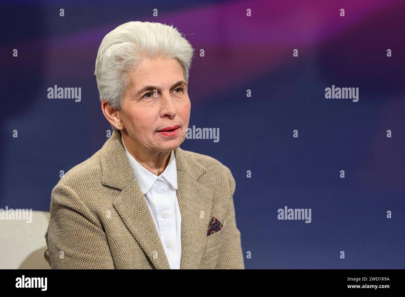 Marie-Agnes Strack-Zimmermann, FDP Außenpolitikerin, maischberger ...