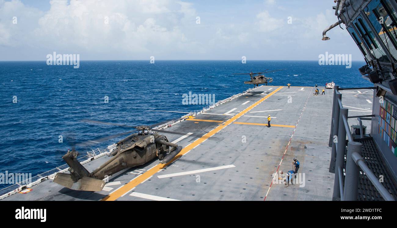 View from black hawk helicopter hi-res stock photography and images - Alamy