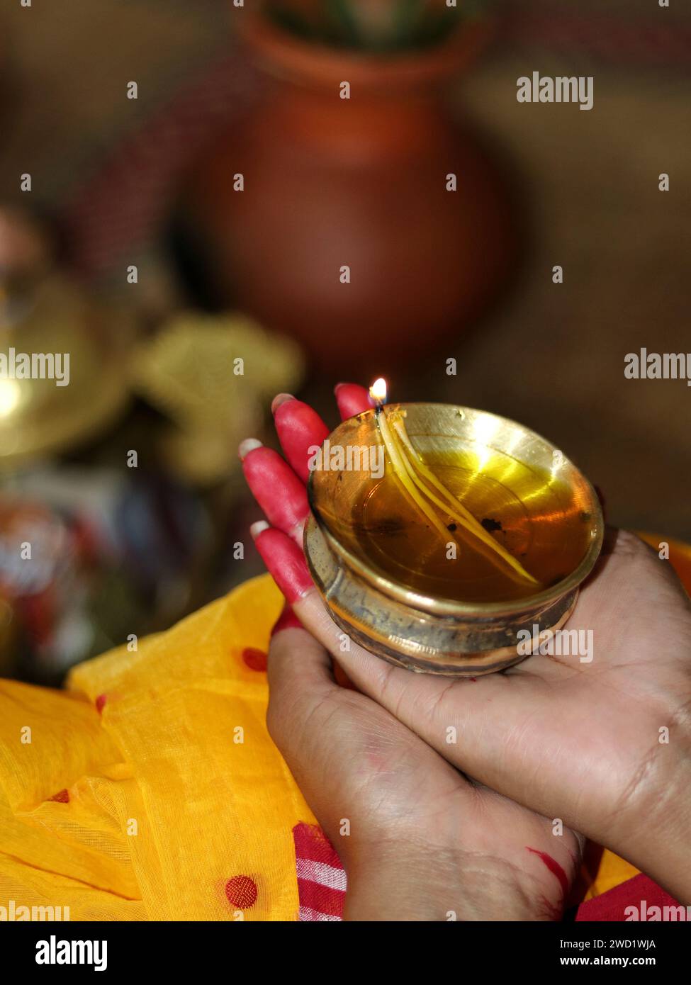 Traditional indian lamp hi-res stock photography and images - Alamy