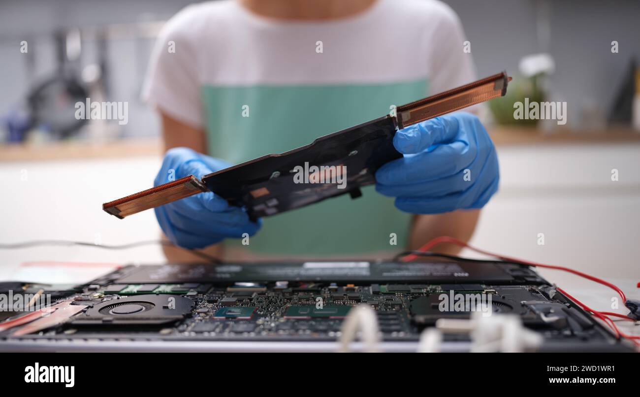 Assembly workstation hi-res stock photography and images - Alamy