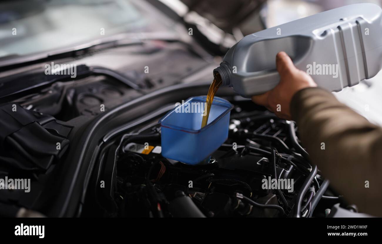 Engine oil consumption hi-res stock photography and images - Alamy