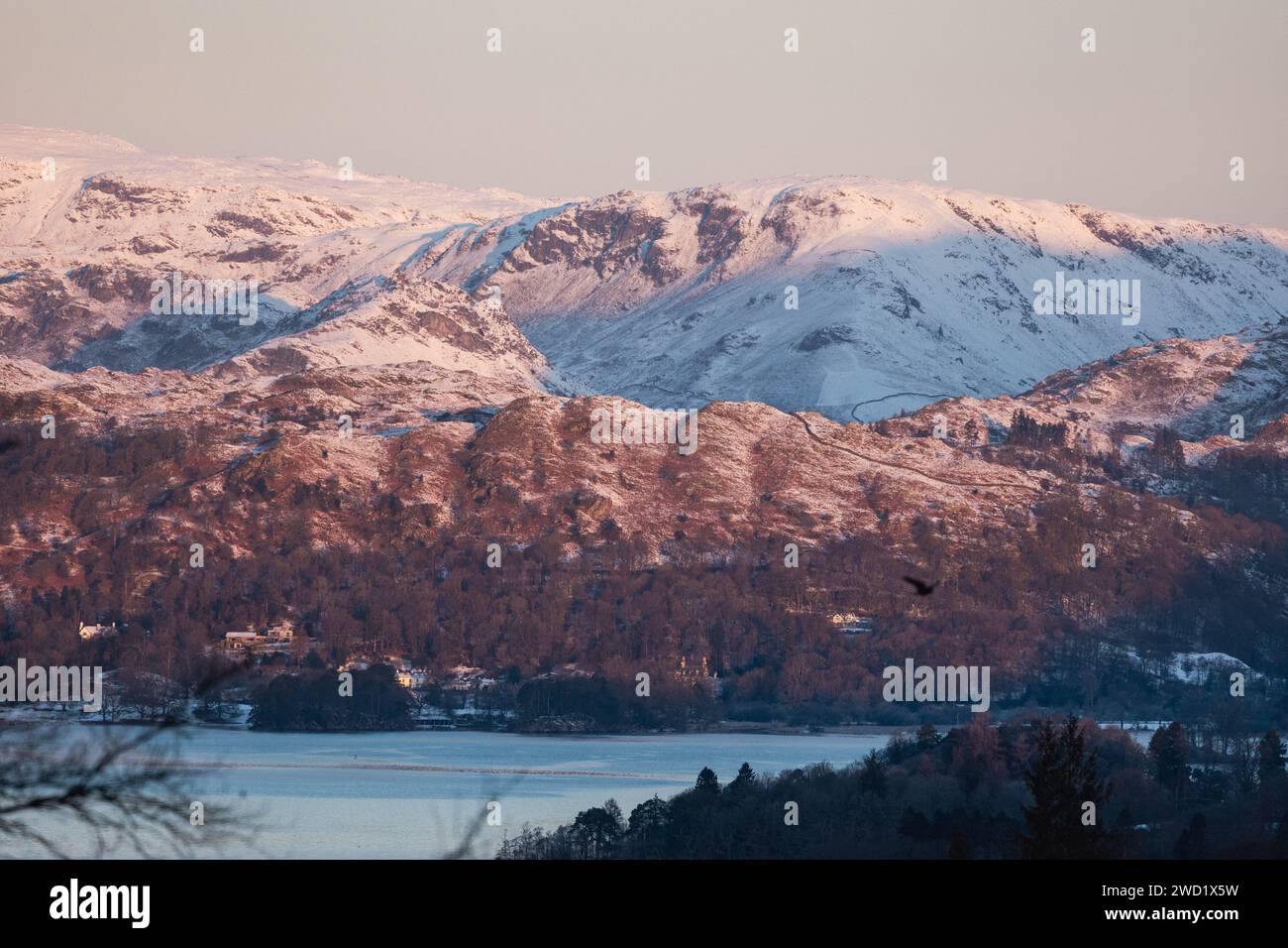 Cumbria, UK. 18th Jan, 2024. UK Weather. Sunrise over the freezing snow ...