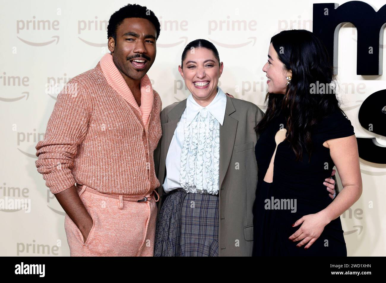 Donald Glover, Francesca Sloane und Maya Erskine bei der Premiere der ...