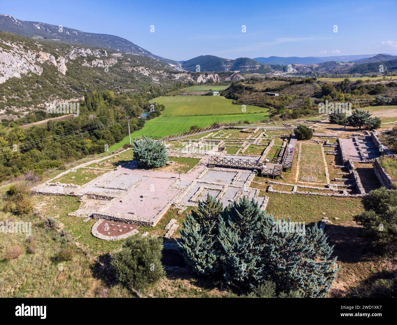 Roman routes hi-res stock photography and images - Alamy