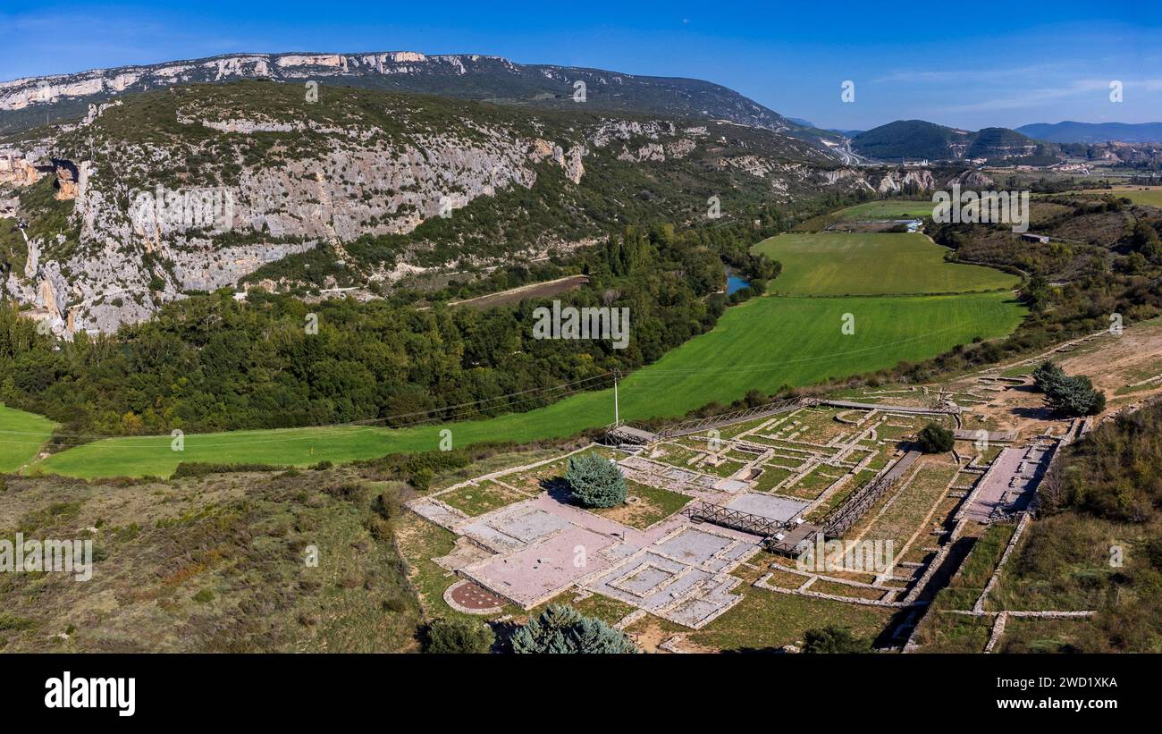 Camino villa hi-res stock photography and images - Alamy
