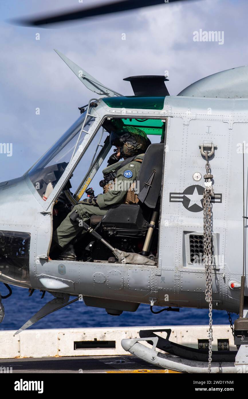A UH-1Y Venom prepares for takeoff from a U.S. Navy ship Stock Photo ...
