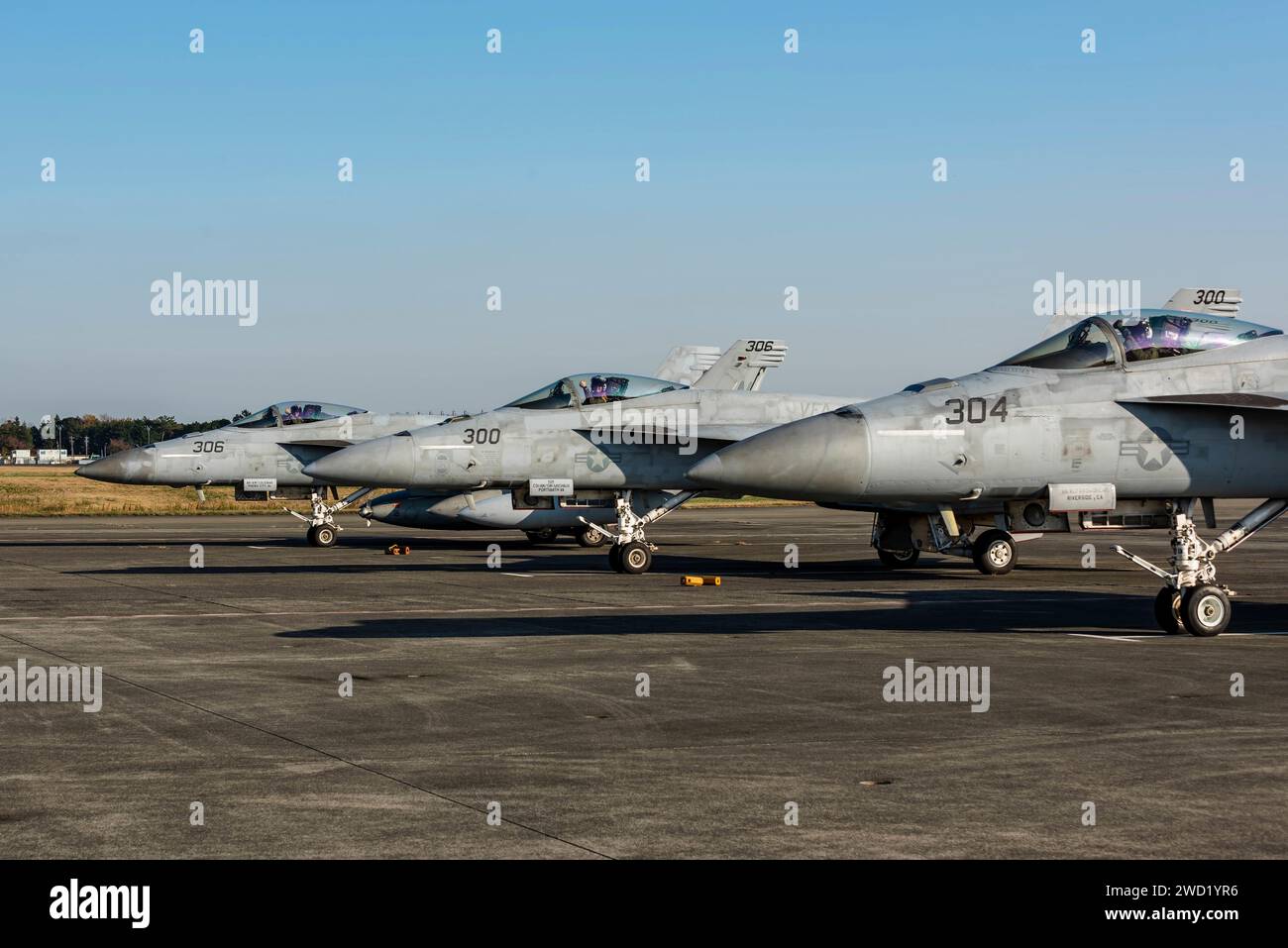 F/A-18E Super Hornets ready to depart Naval Air Facility Atsugi, Japan ...