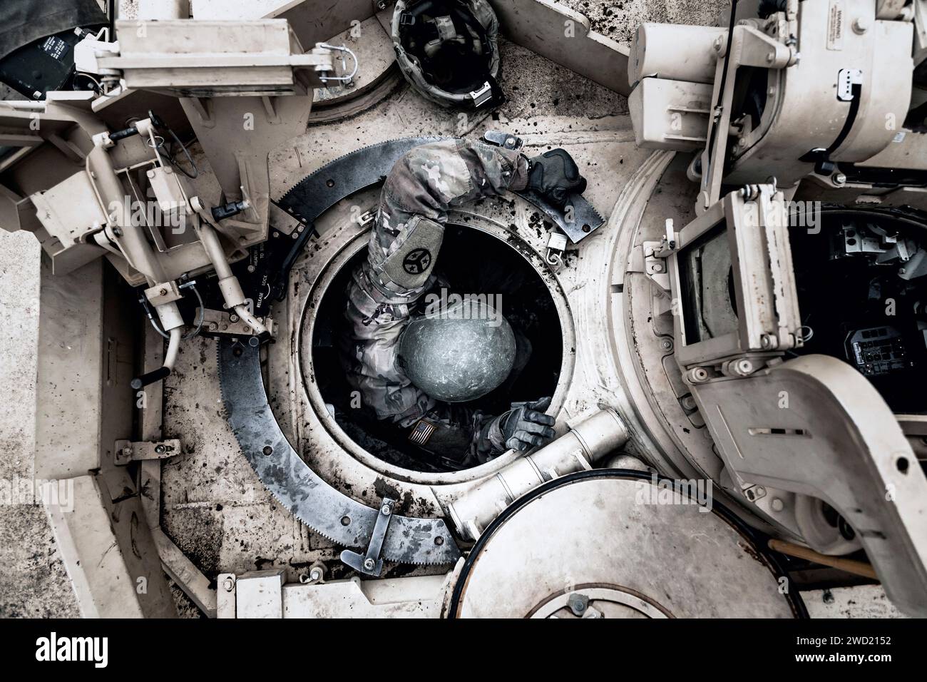 Army M1 Abrams tank gunner performs a remote-fire procedure Stock Photo ...