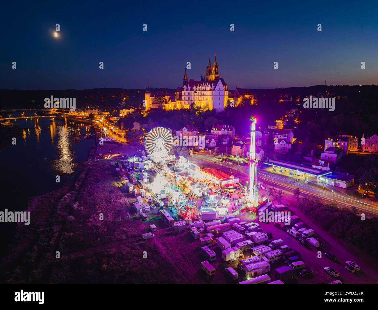 Meissen Rummel am Burgberg Meissen zum Herbst- und Weinfest bei Nacht ...