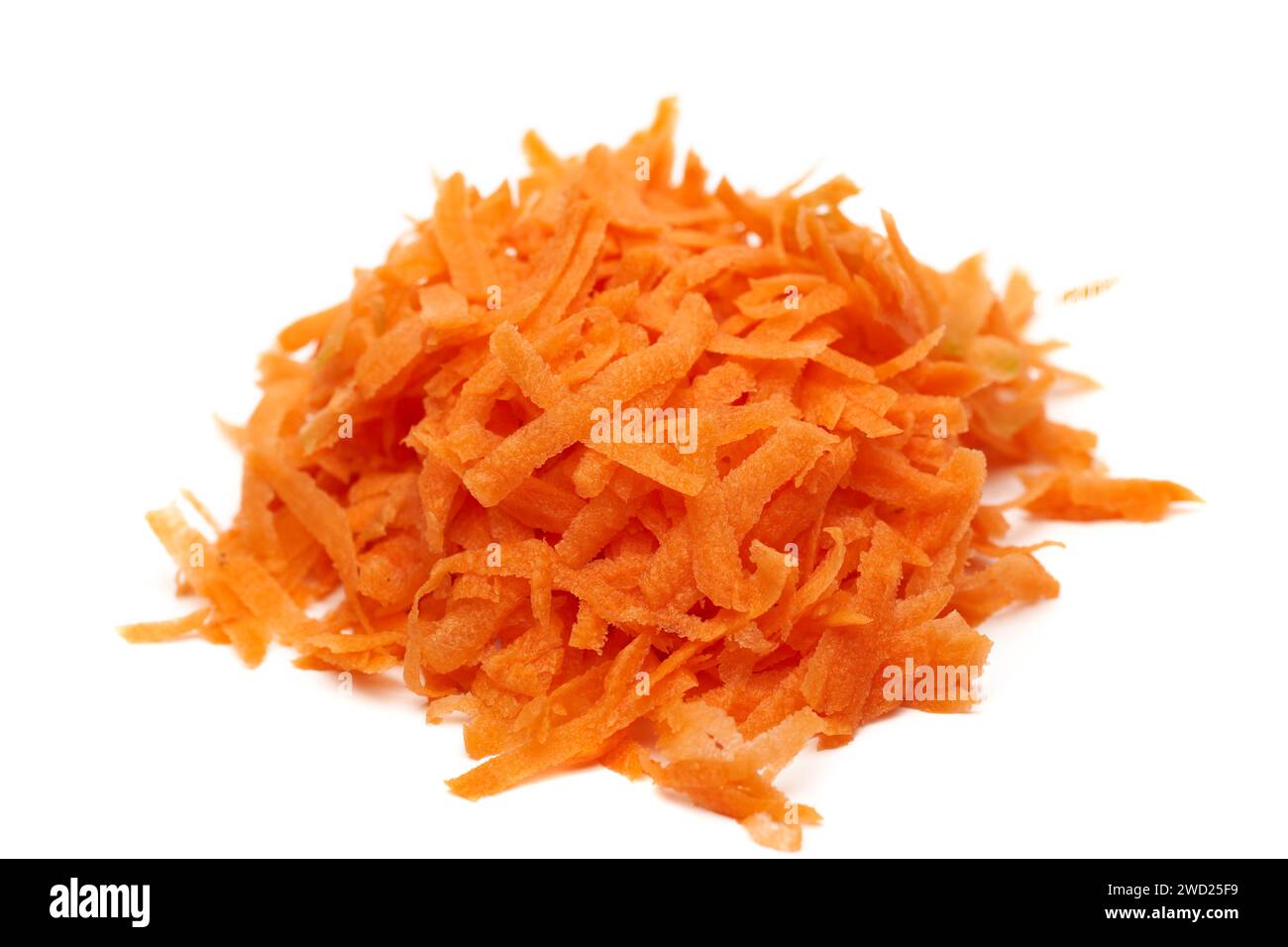 Freshly grated carrot isolated on white background Stock Photo - Alamy