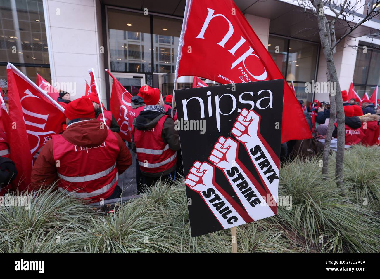 Public sector workers from Northern Ireland Public Service Alliance ...