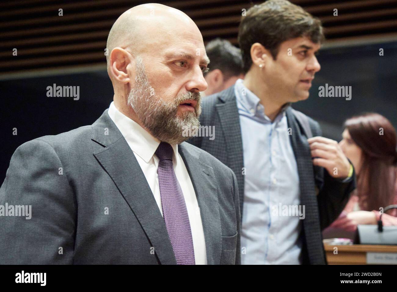 the Minister of Economy and Finance, José Luis Arasti Pérez and the ...